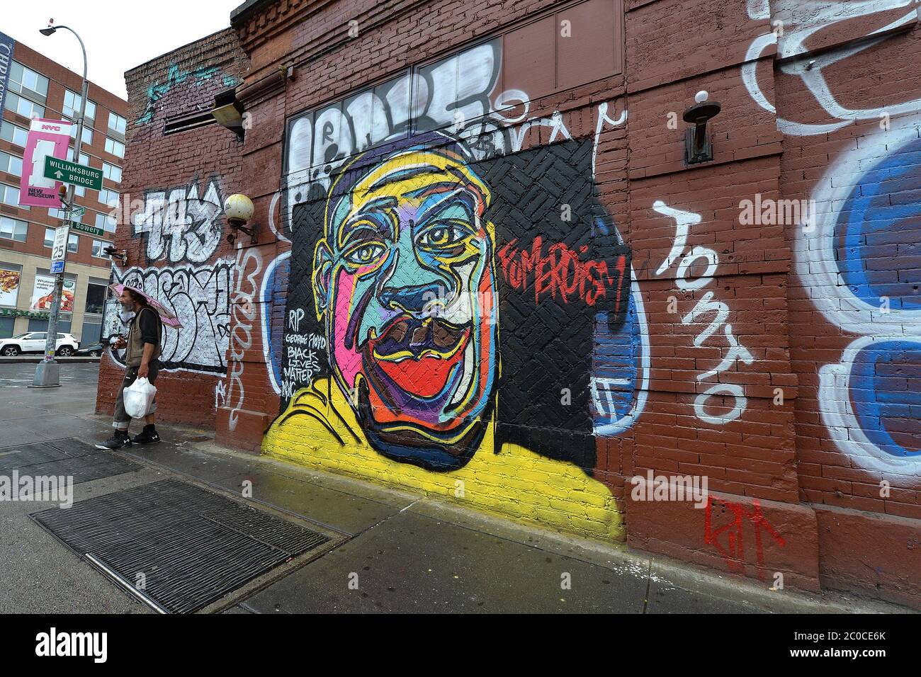 New York City, USA. 11th June, 2020. A graffiti portrait of George ...