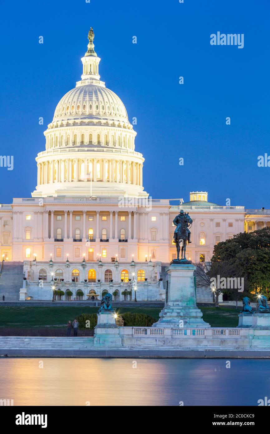 US Capitol Building dusk Stock Photo - Alamy