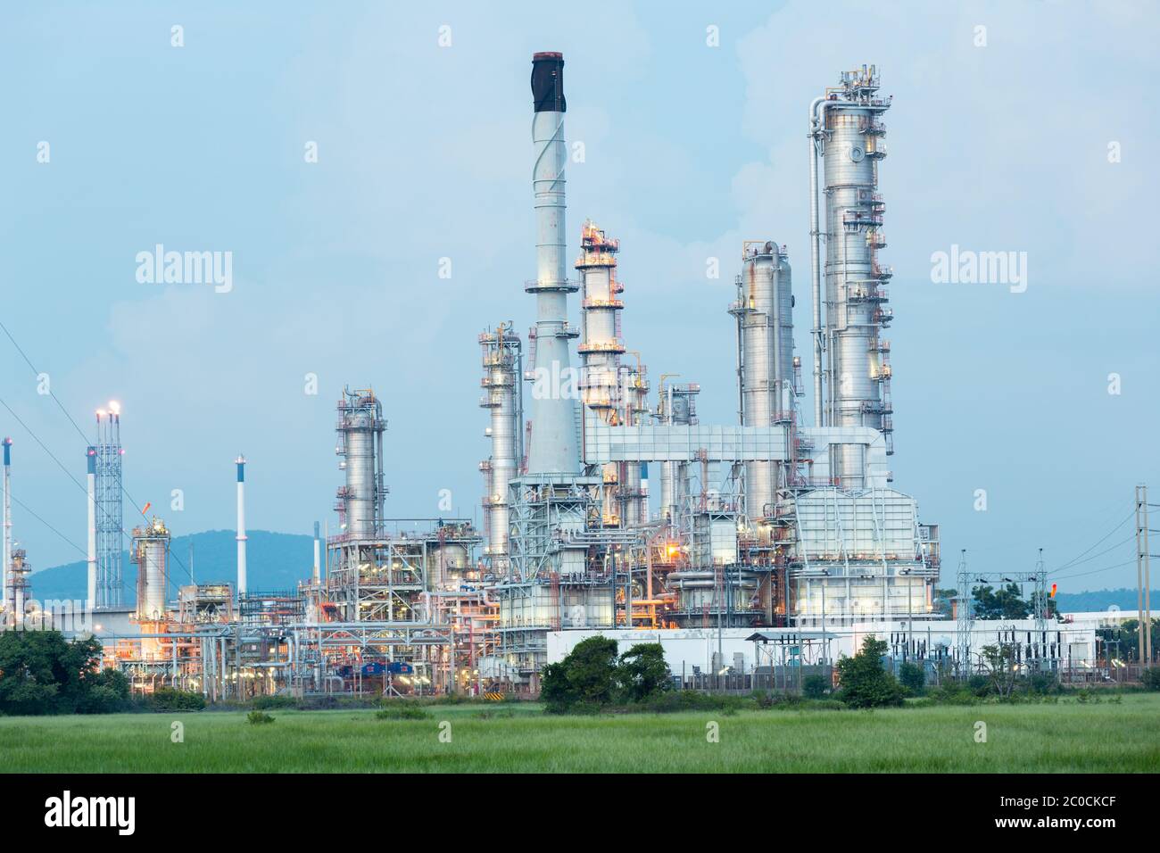 Oil Refinery Factory Stock Photo - Alamy