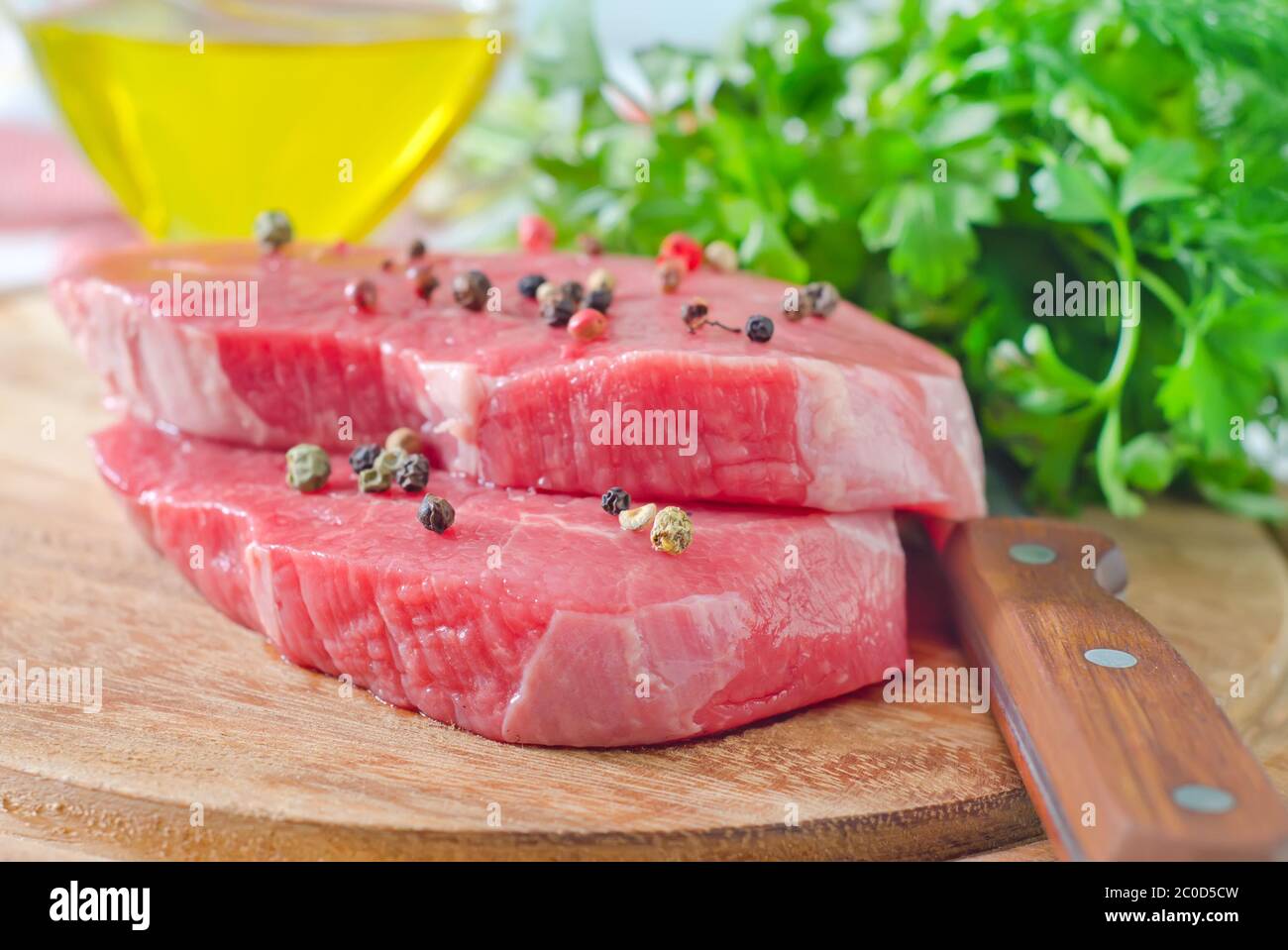 raw meat Stock Photo - Alamy