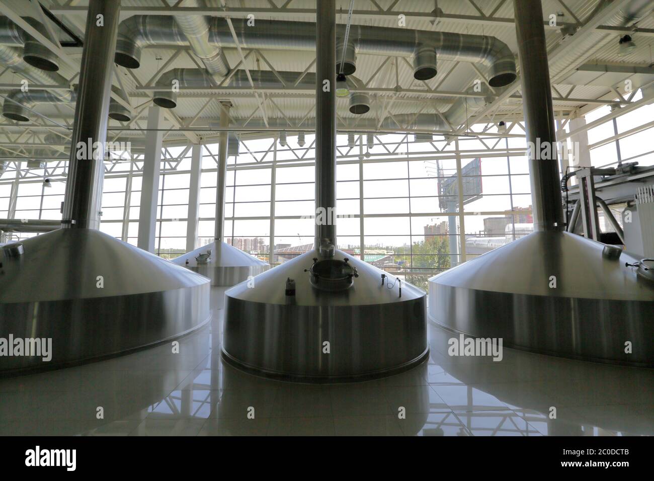 Hops processing hi-res stock photography and images - Alamy