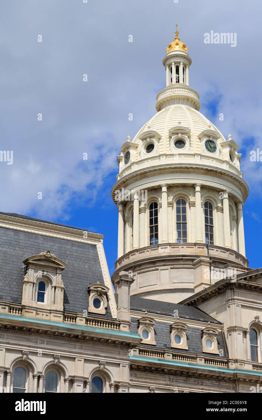 Baltimore city hall history hi-res stock photography and images - Alamy