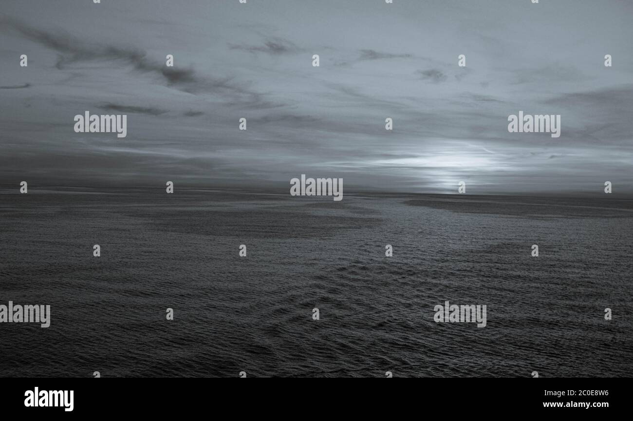 Ocean view over waves black hi-res stock photography and images - Alamy