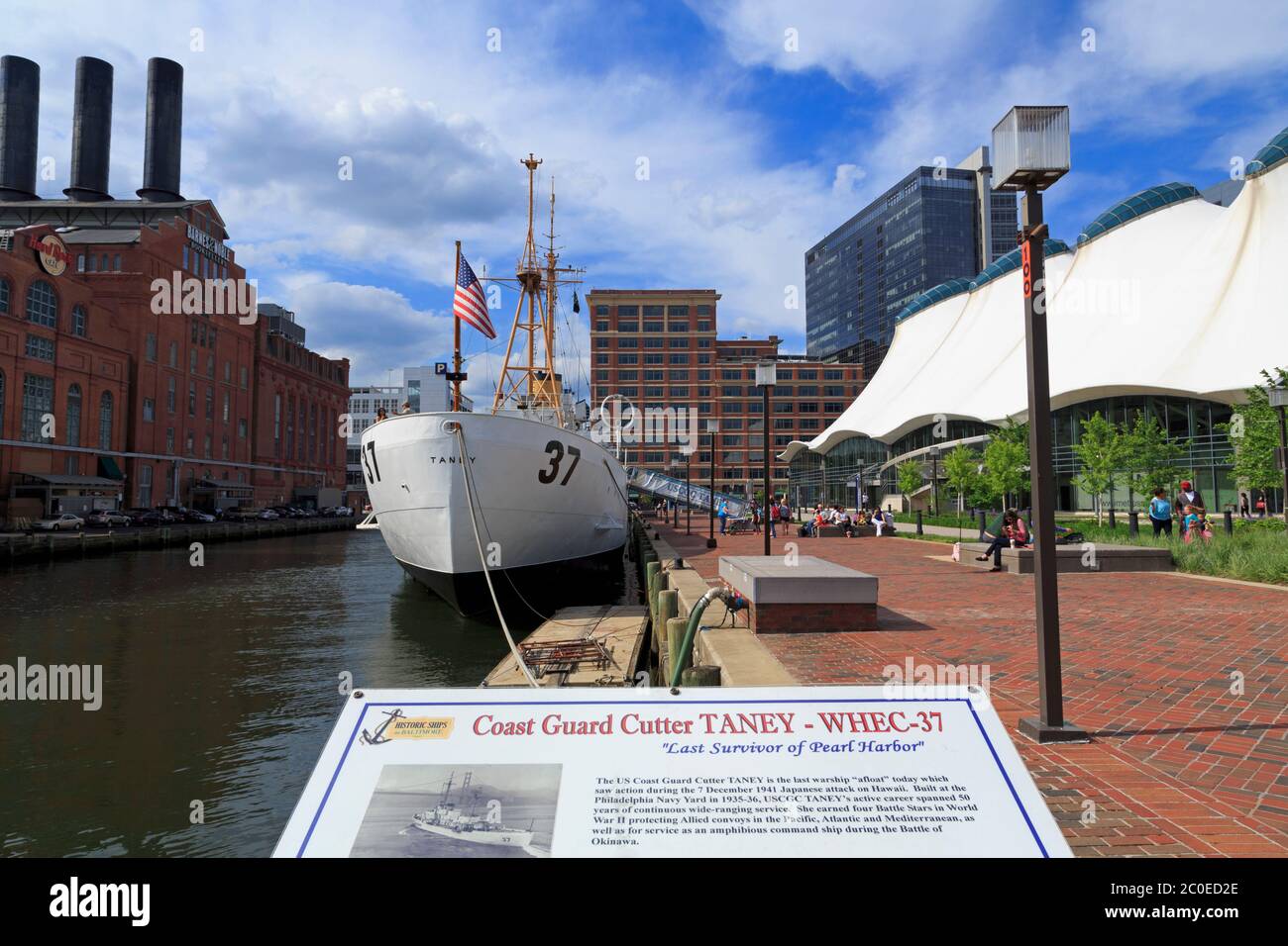 Coast Guard Cutter Taney & Columbus Center, Inner Harbor, Baltimore ...