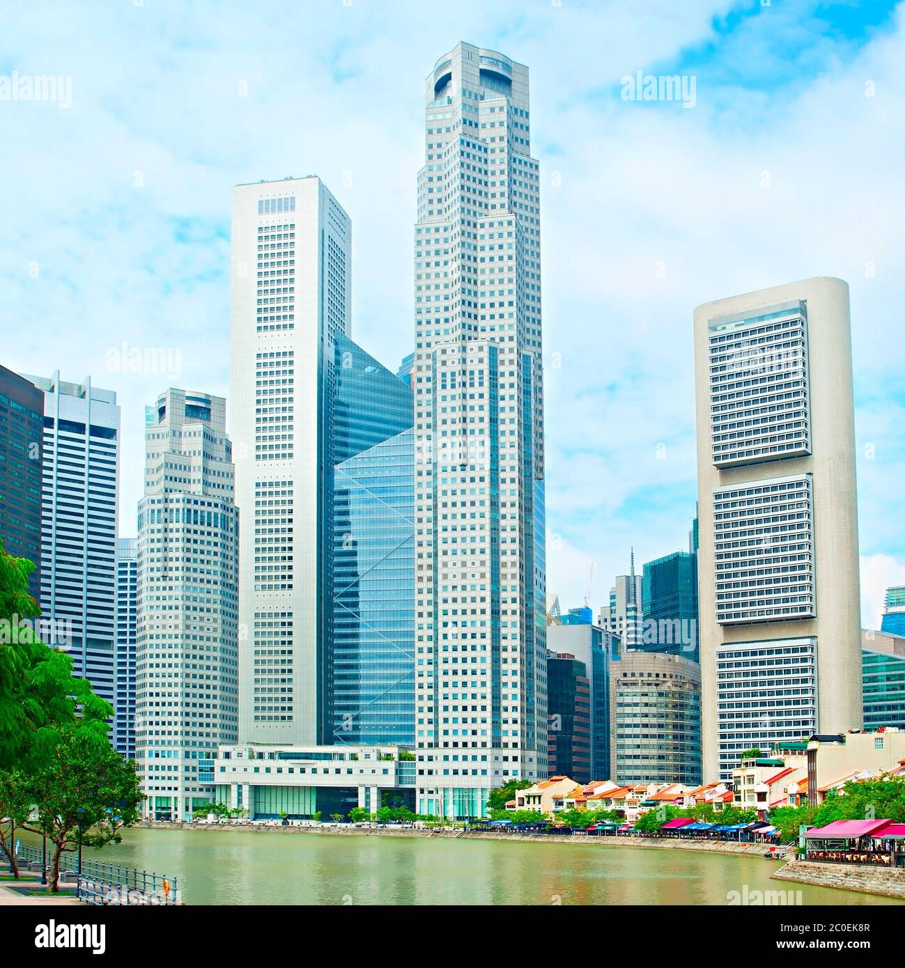 Raffles place singapore people hi-res stock photography and images - Alamy