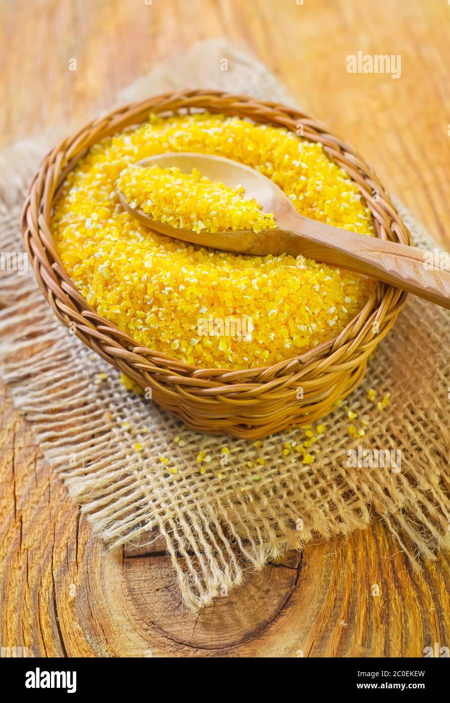Flaked Corn Cereal High Resolution Stock Photography and Images - Alamy