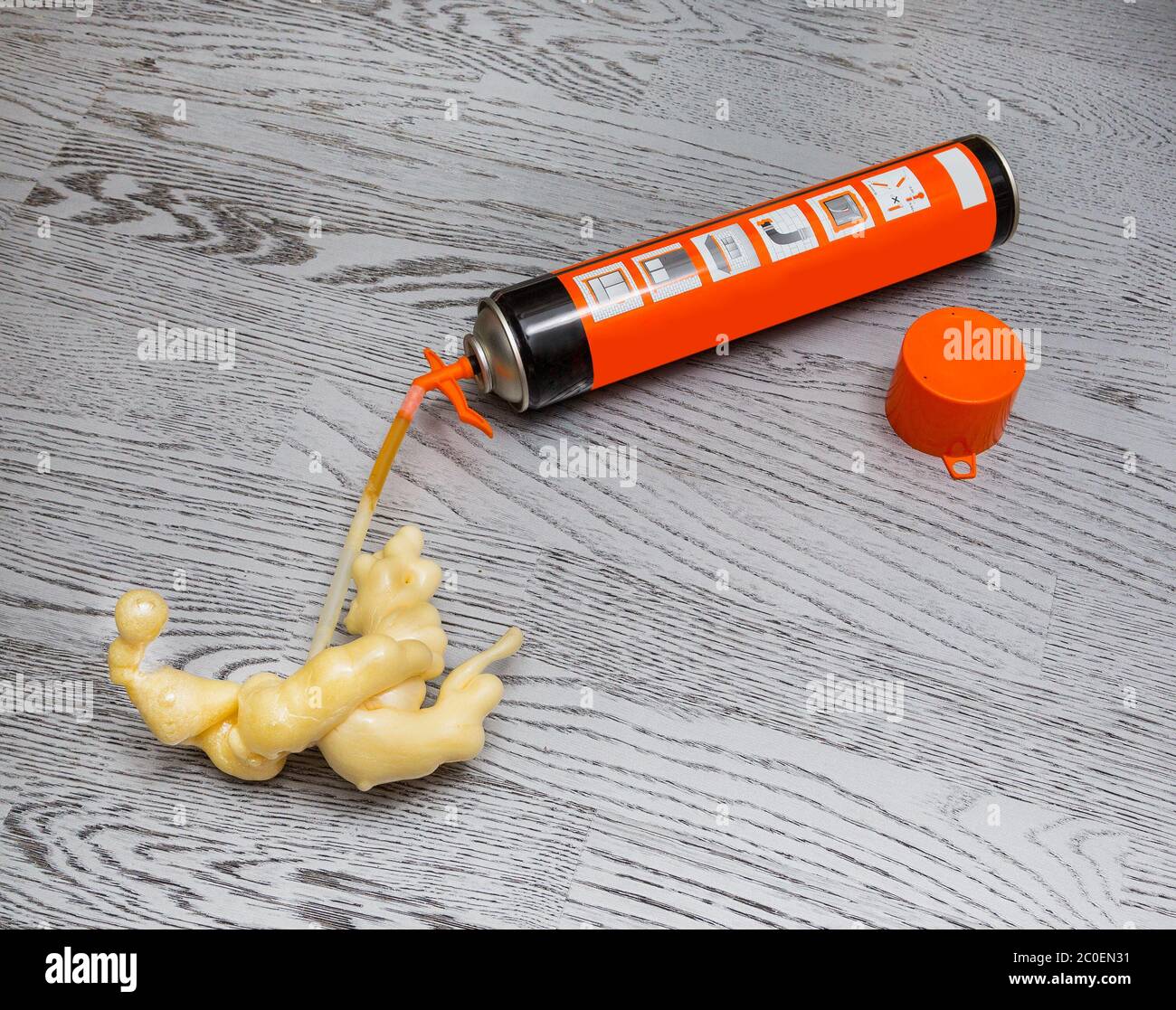 Foam installation hi-res stock photography and images - Alamy