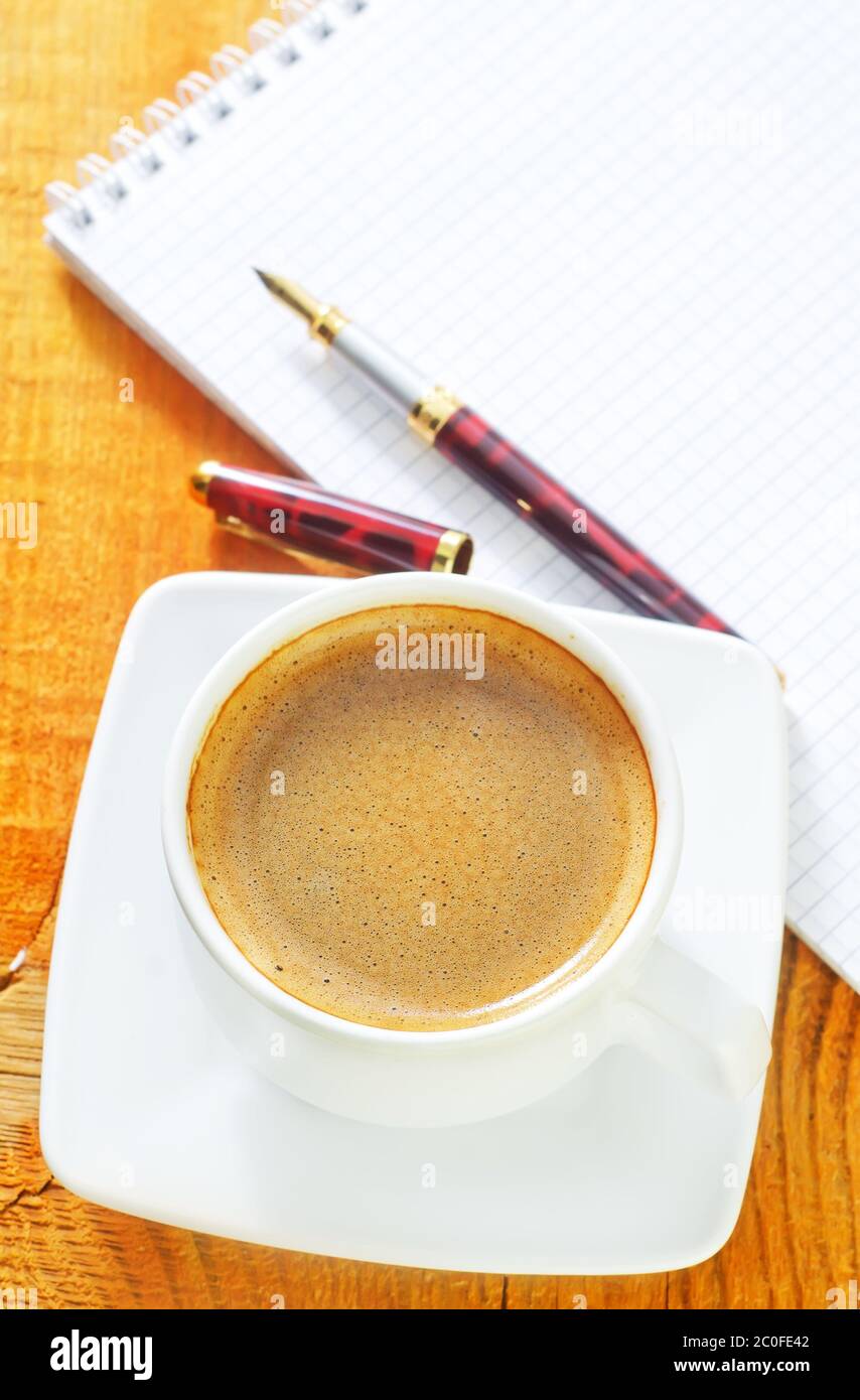 coffee and note Stock Photo - Alamy
