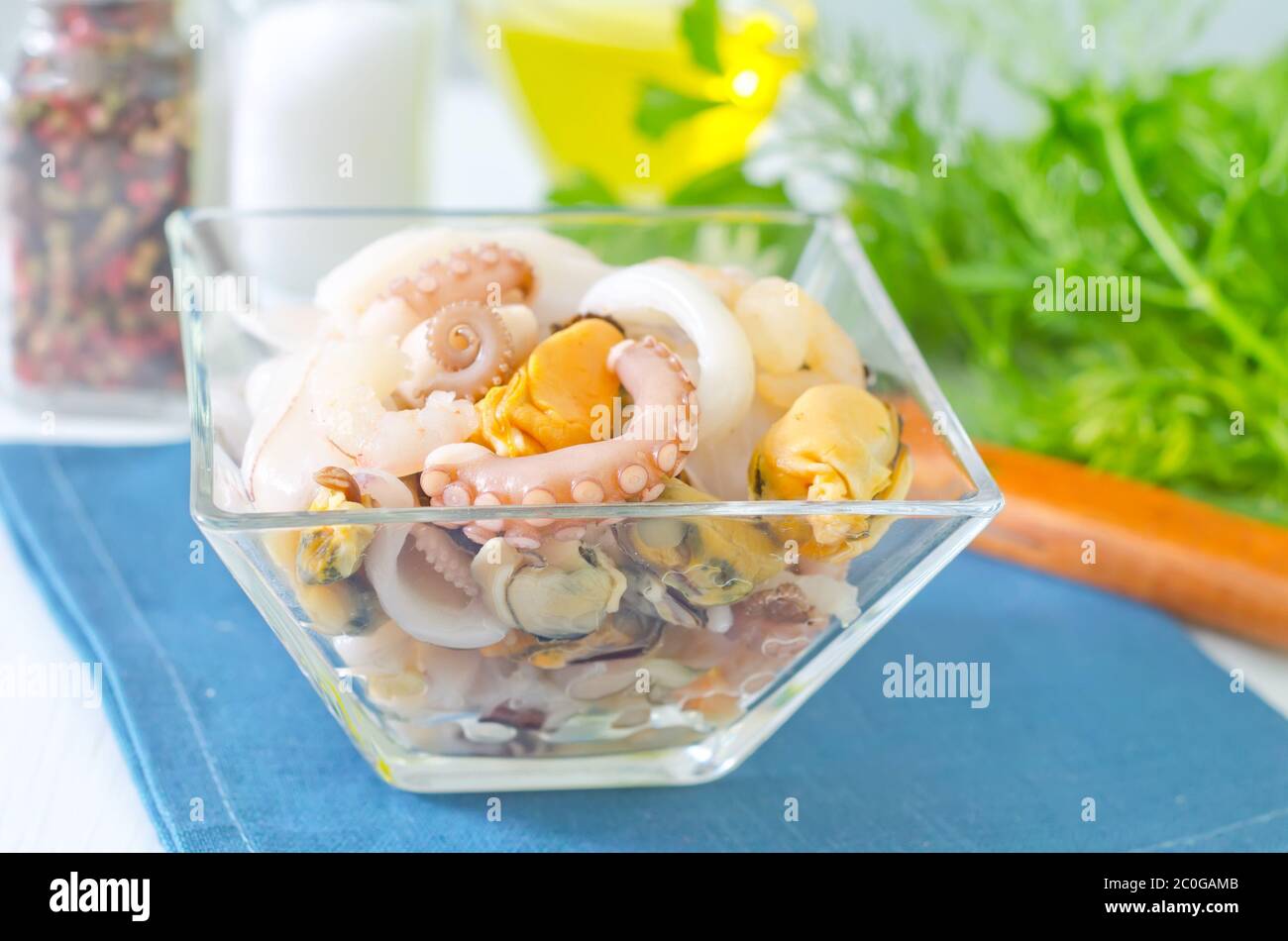 Fish ani hi-res stock photography and images - Alamy