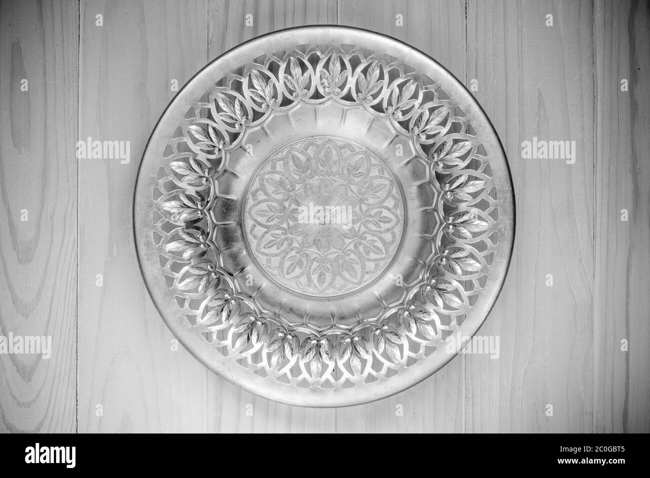 Top view of the silver plate Stock Photo - Alamy
