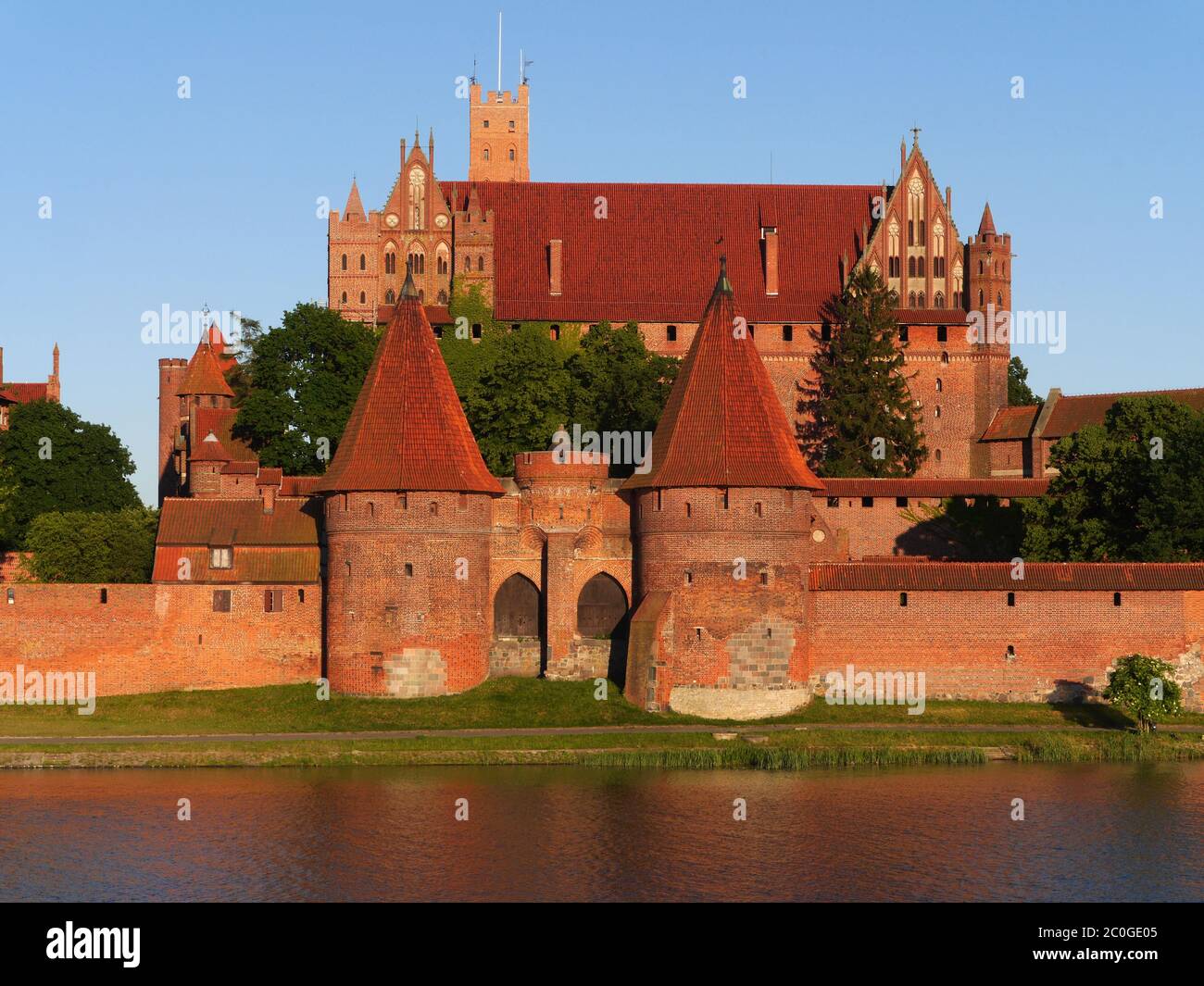Castle malbork hi-res stock photography and images - Alamy