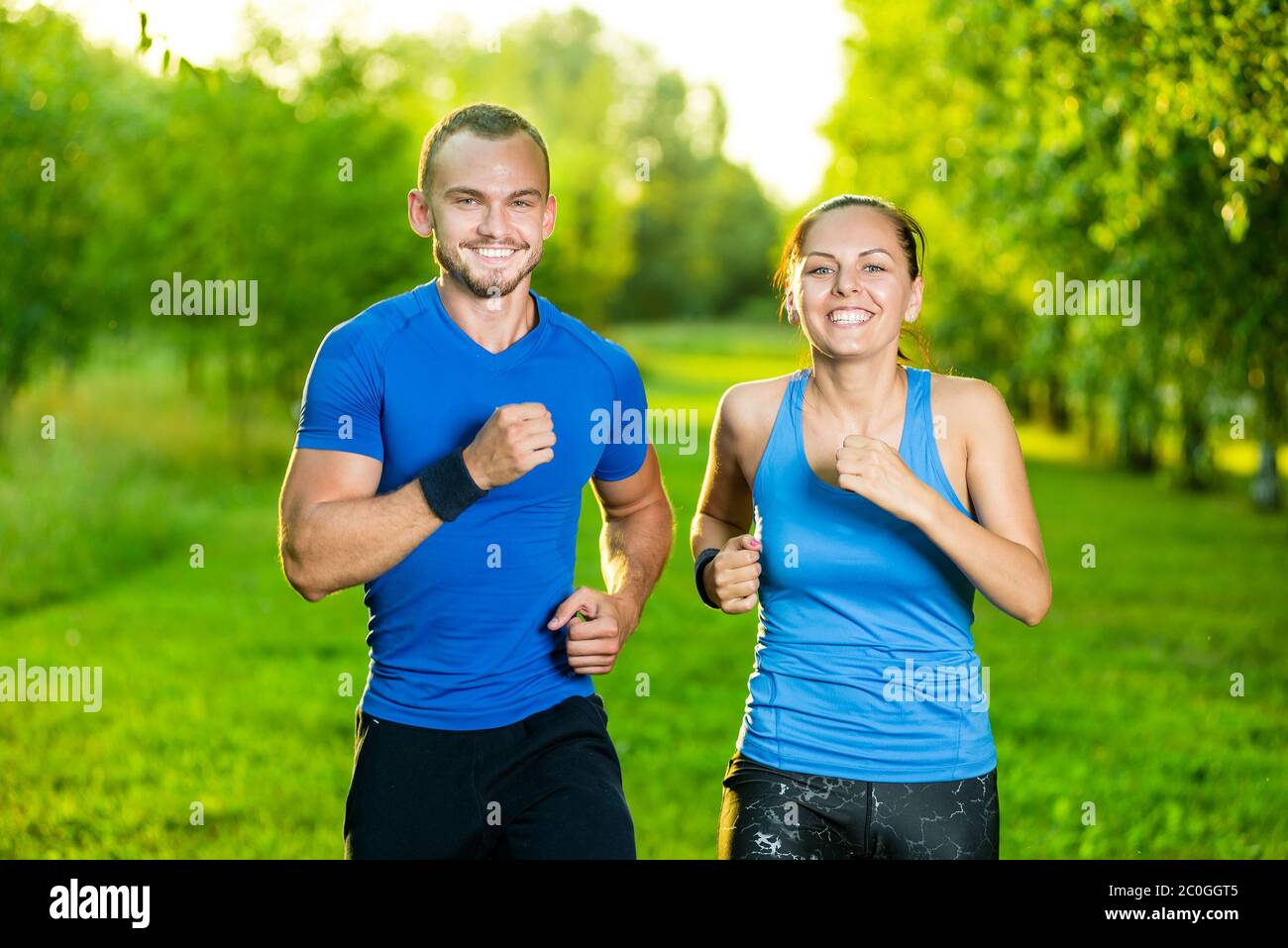 Runner woman new york city skyline hi-res stock photography and images ...