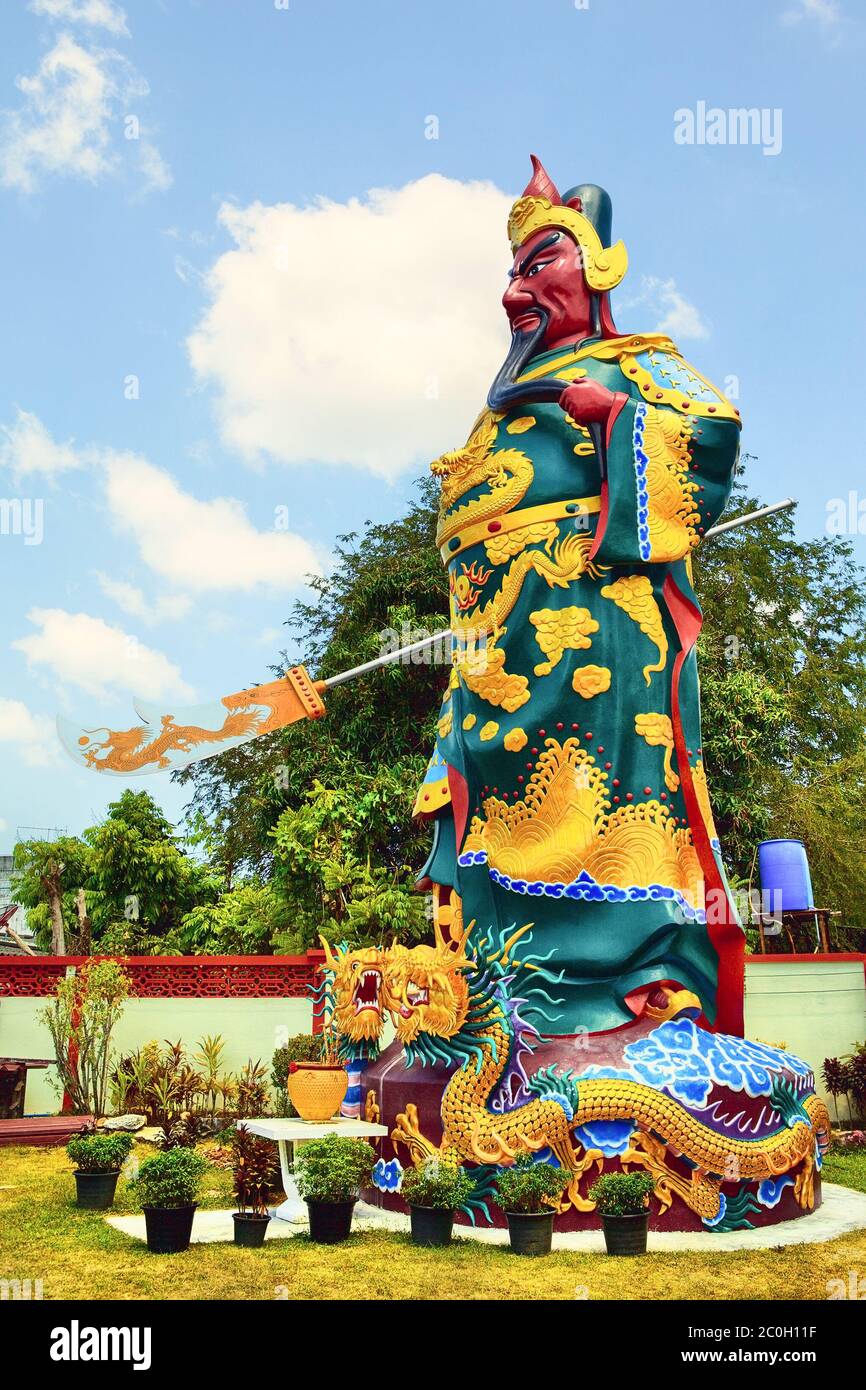 Statue and warrior hi-res stock photography and images - Alamy