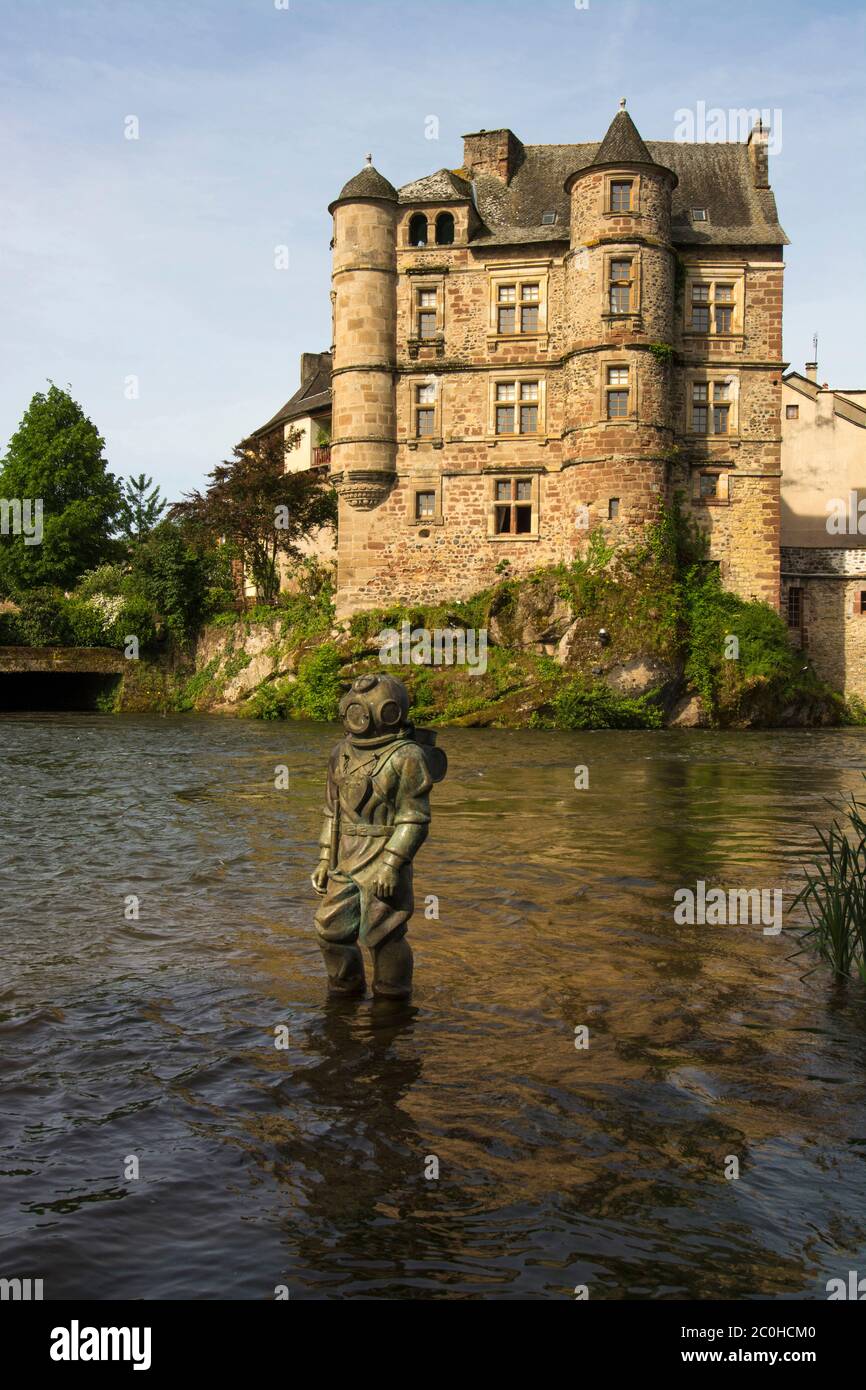 Statue commemorating Benoit Rouquayrol and Auguste Denayrouze inventors ...
