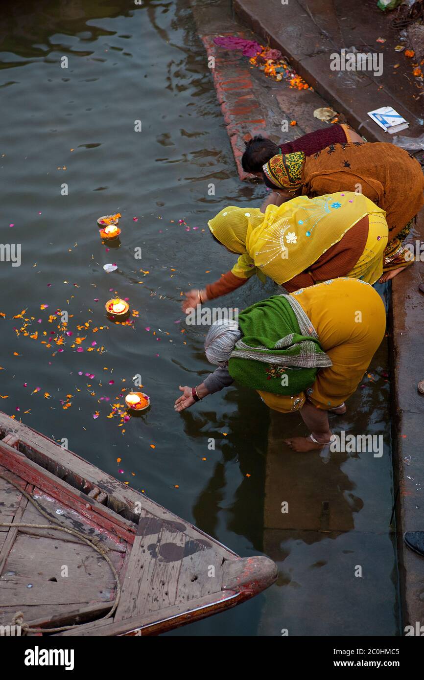 India daily life hi-res stock photography and images - Alamy