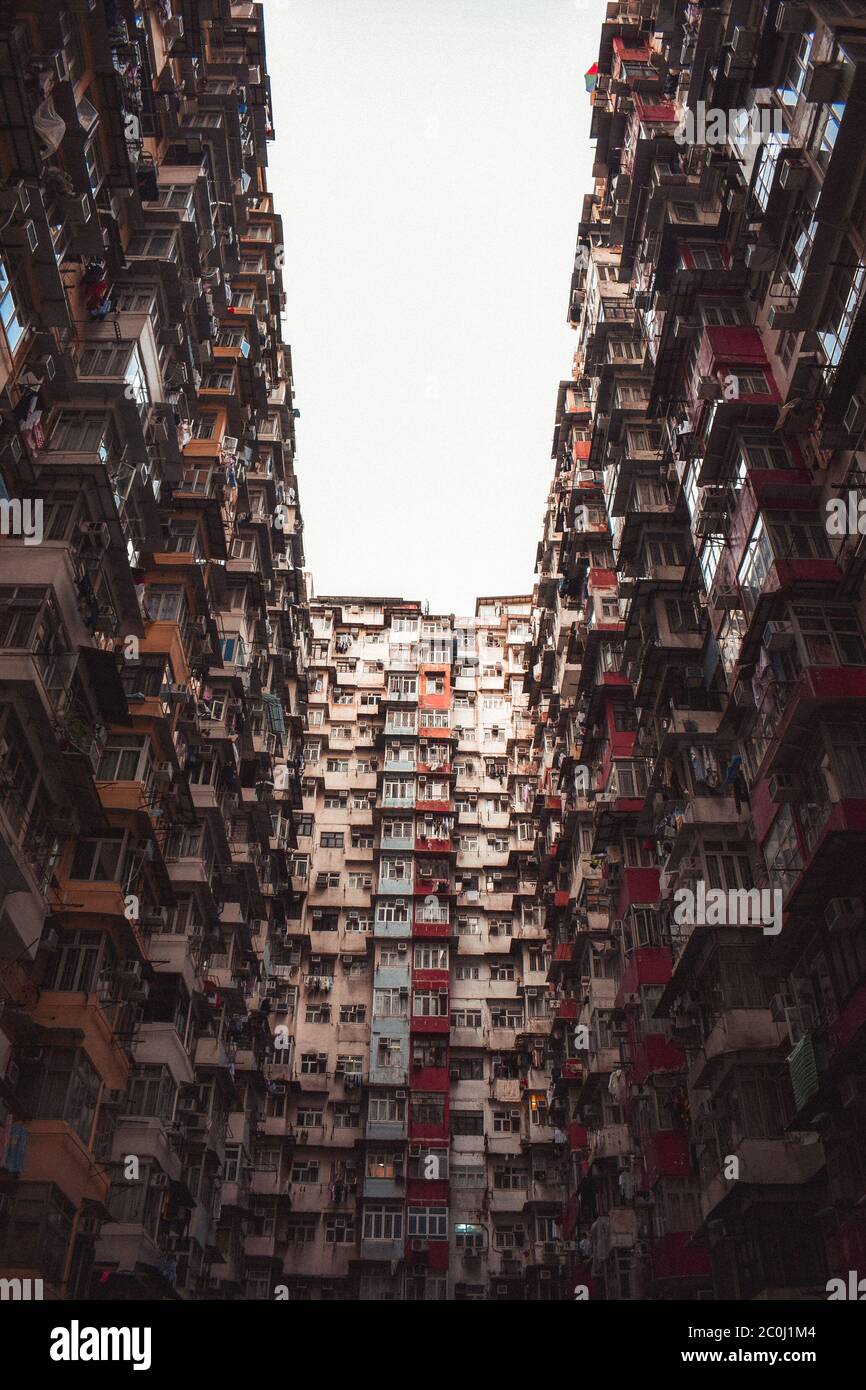 The cluttered flats of the Yik Cheong Building aka Montane Mansion in ...