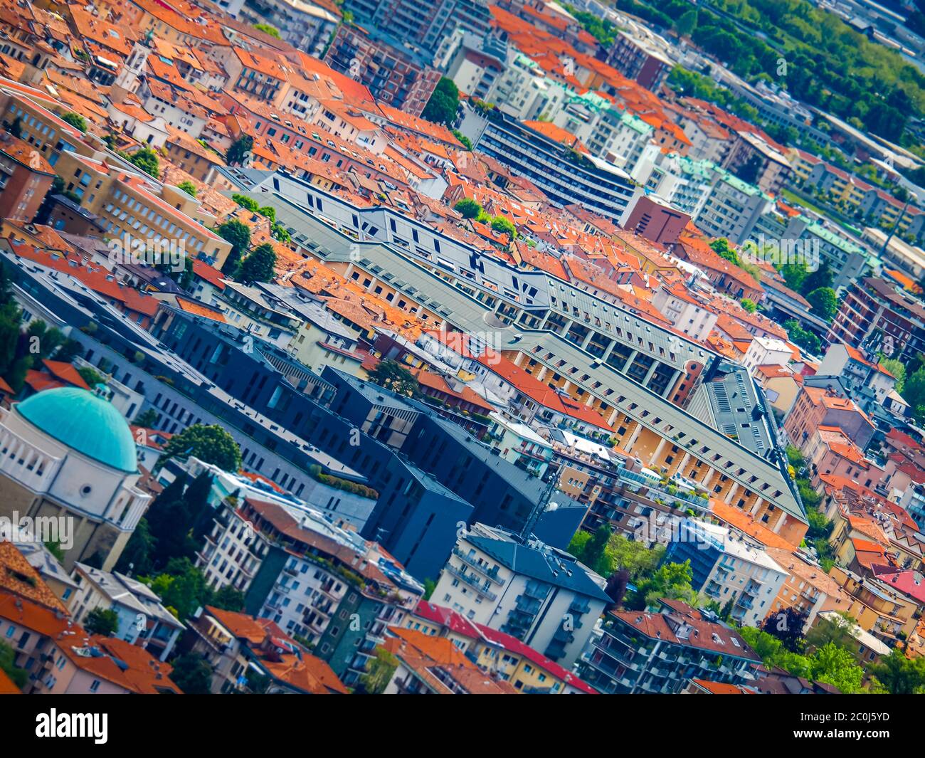 Aerial view high building diagonal hi-res stock photography and images ...