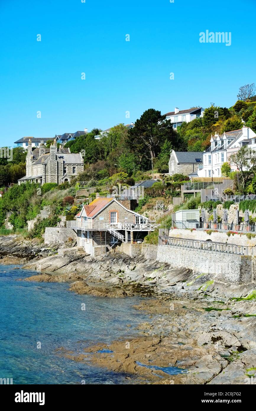 the coastal village of st.mawes on the roseland peninsular in cornwall ...