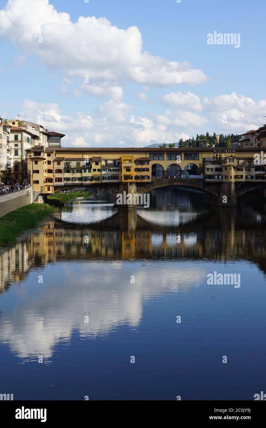 Ponte Vecchio, segmental arch bridge over the Arno river Stock Photo ...