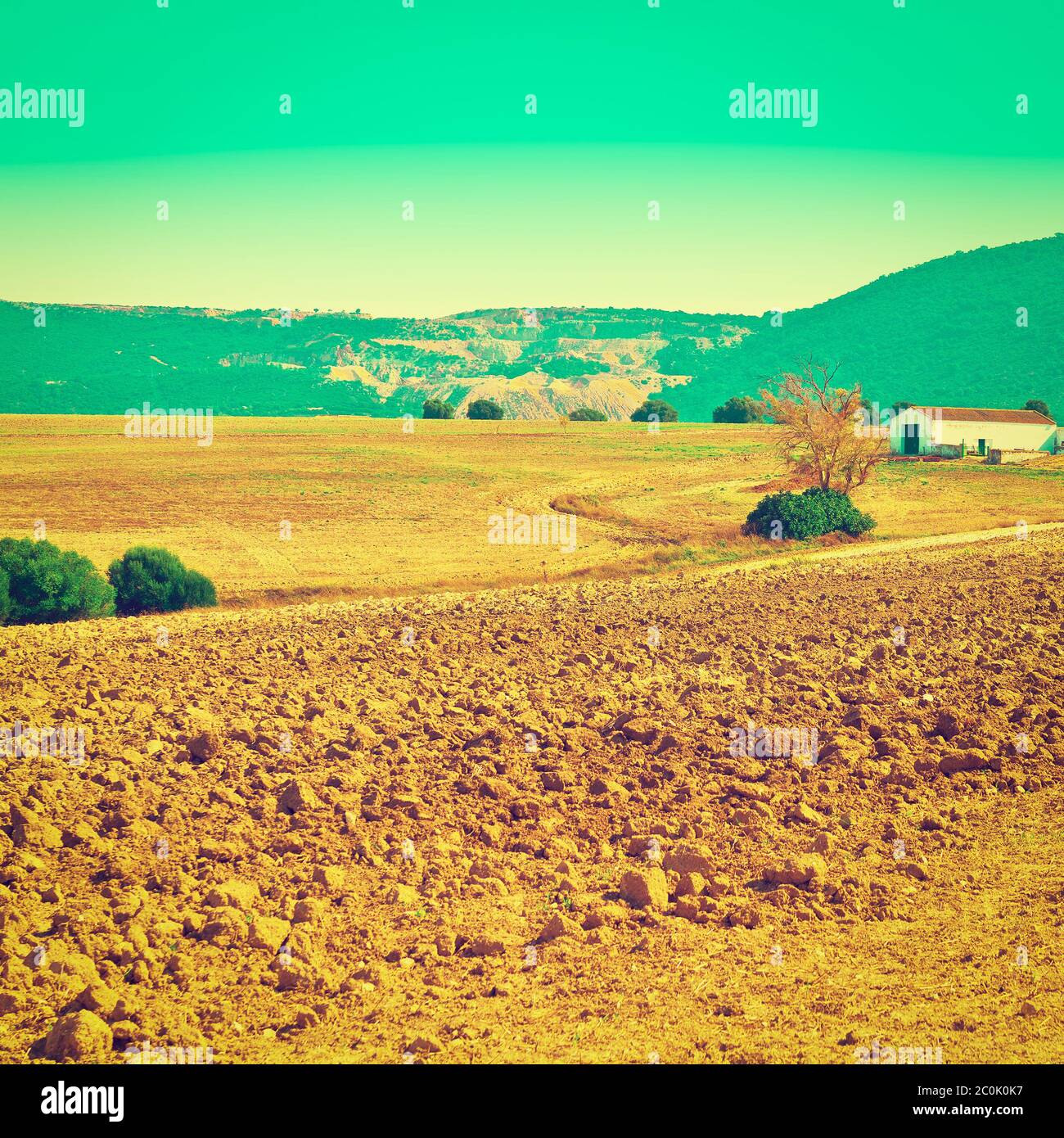 Fold farmhouse hi-res stock photography and images - Alamy
