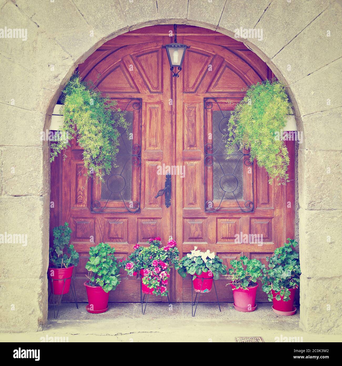 Wood beam door hi-res stock photography and images - Alamy