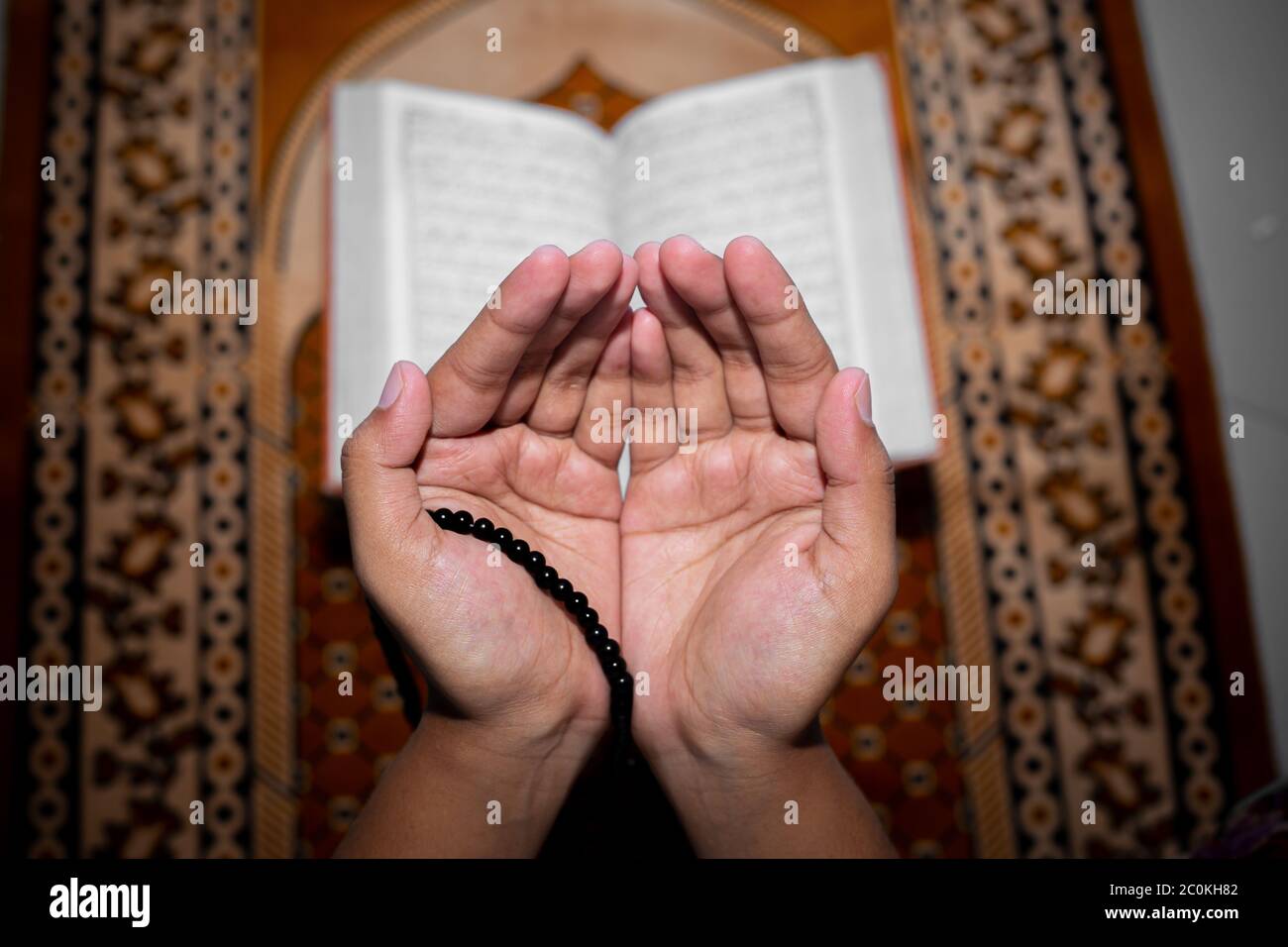 Tasbeeh High Resolution Stock Photography and Images - Alamy