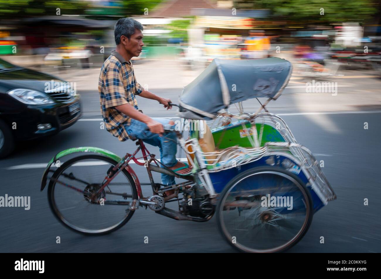 Rikshaw hi-res stock photography and images - Alamy