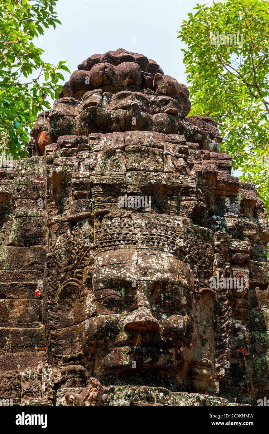 Carved head in temple hi-res stock photography and images - Alamy