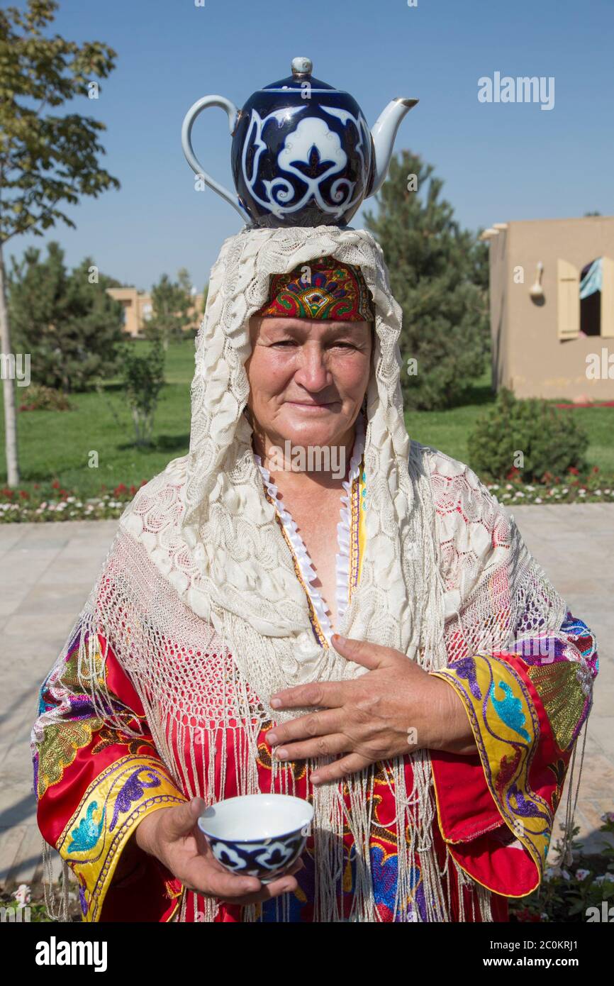 Forum de lart du maqom hi-res stock photography and images - Alamy