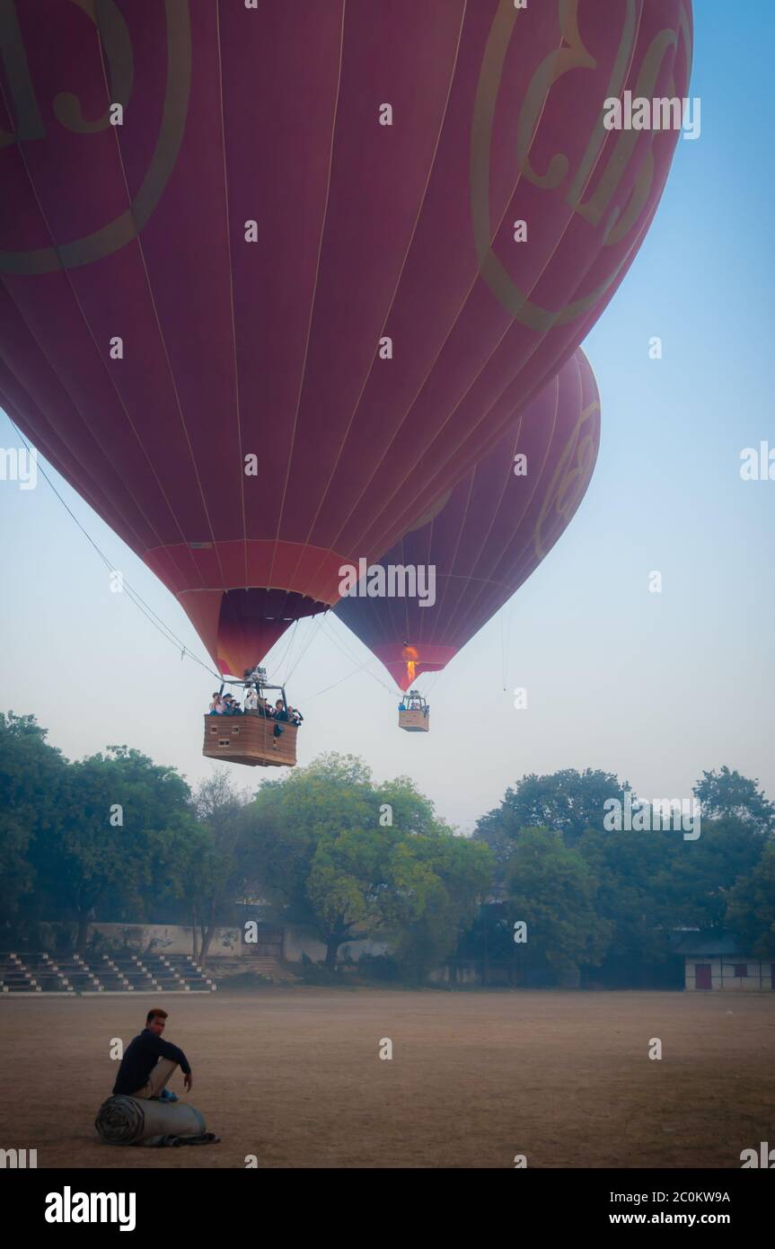 Man air balloons in hi-res stock photography and images - Alamy