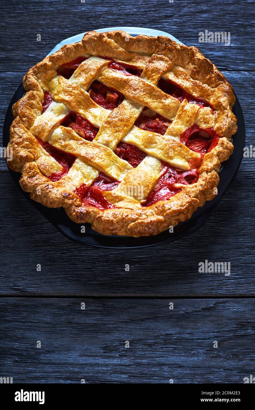Strawberry lattice pie slice hi-res stock photography and images - Alamy