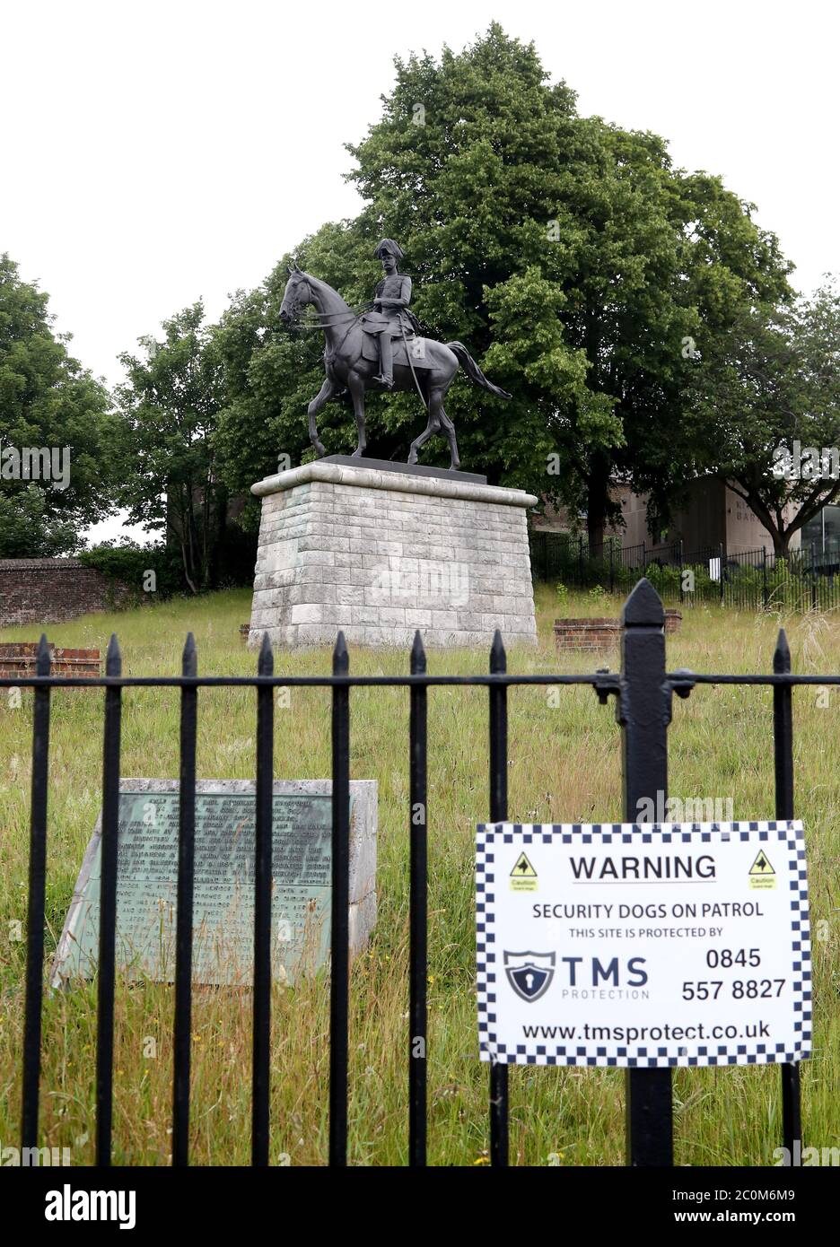 A statue of Lord Kitchener in Chatham, Kent Stock Photo - Alamy