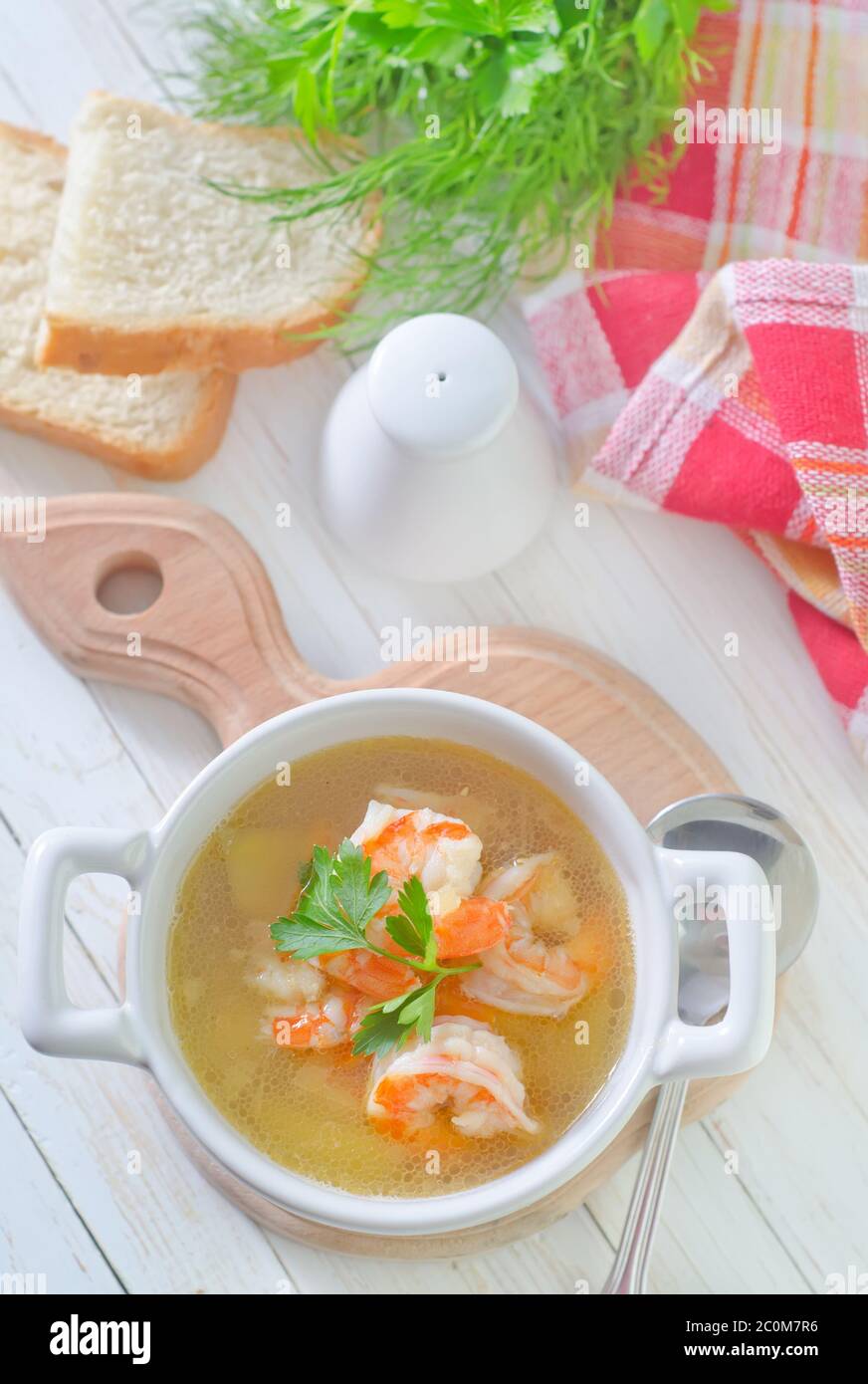 Fresh soup chicken shrimps hi-res stock photography and images - Alamy