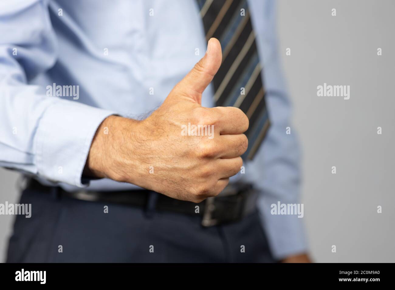 Approval hand sign hi-res stock photography and images - Alamy