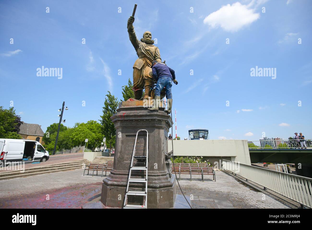Statue piet hi-res stock photography and images - Alamy