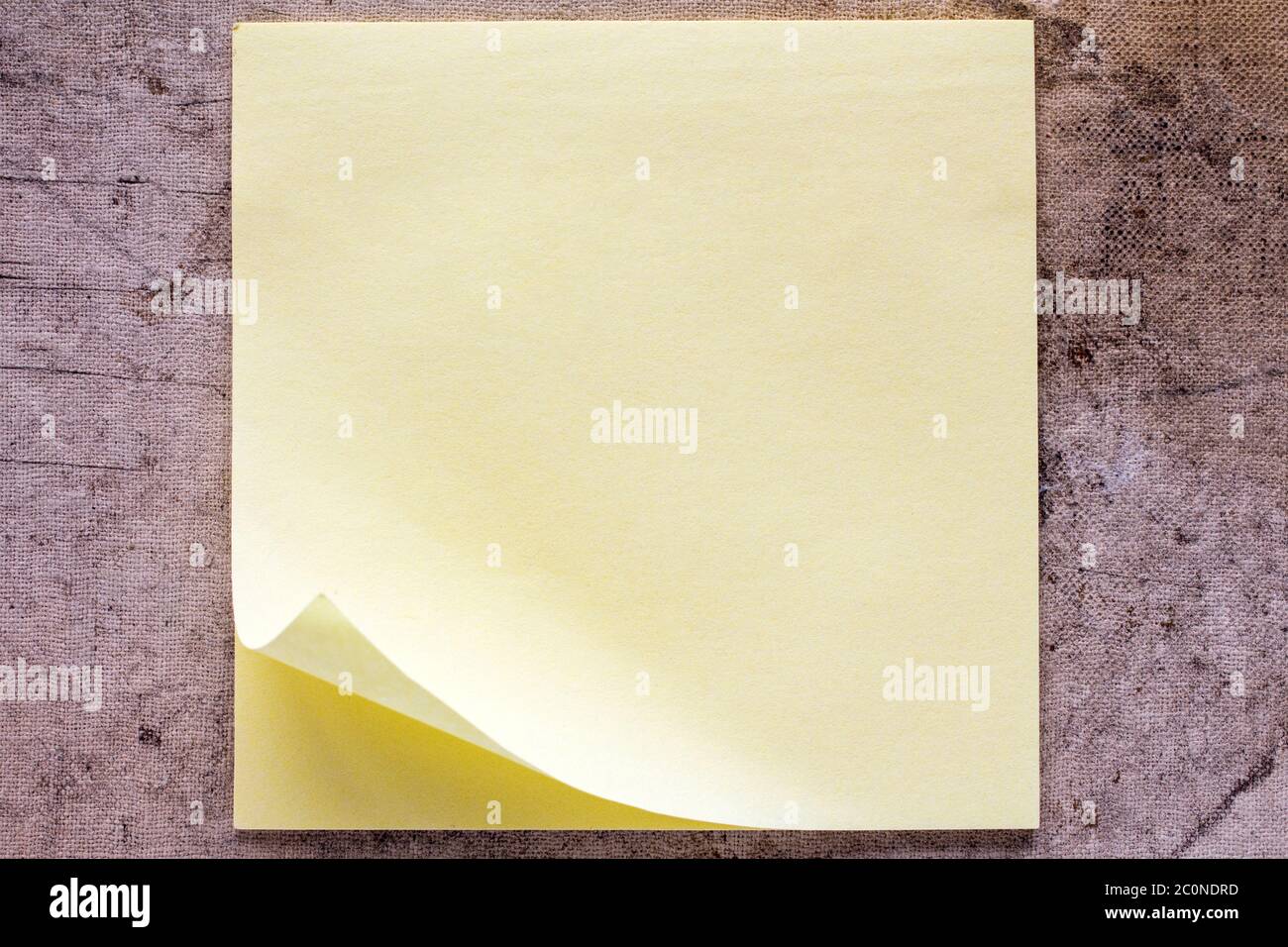 Sticky note paper Stock Photo - Alamy