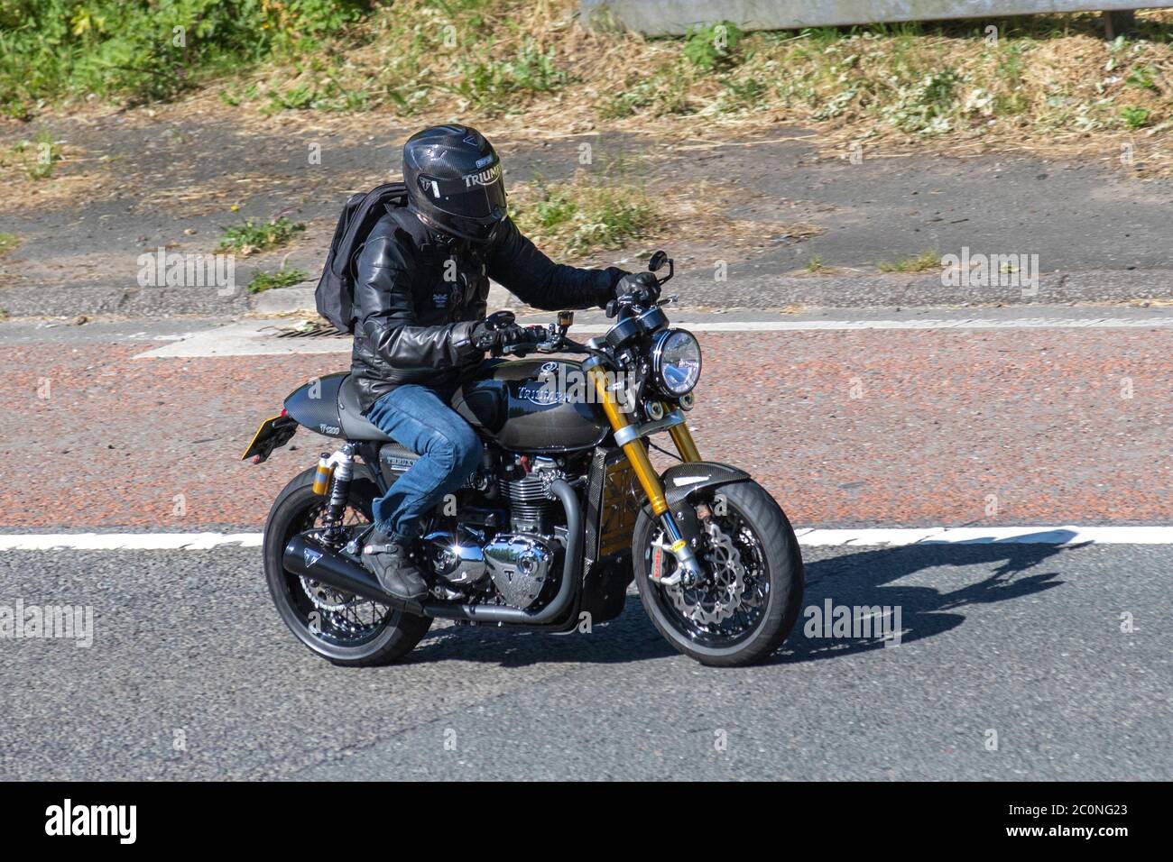 Twin triumph hi-res stock photography and images - Alamy