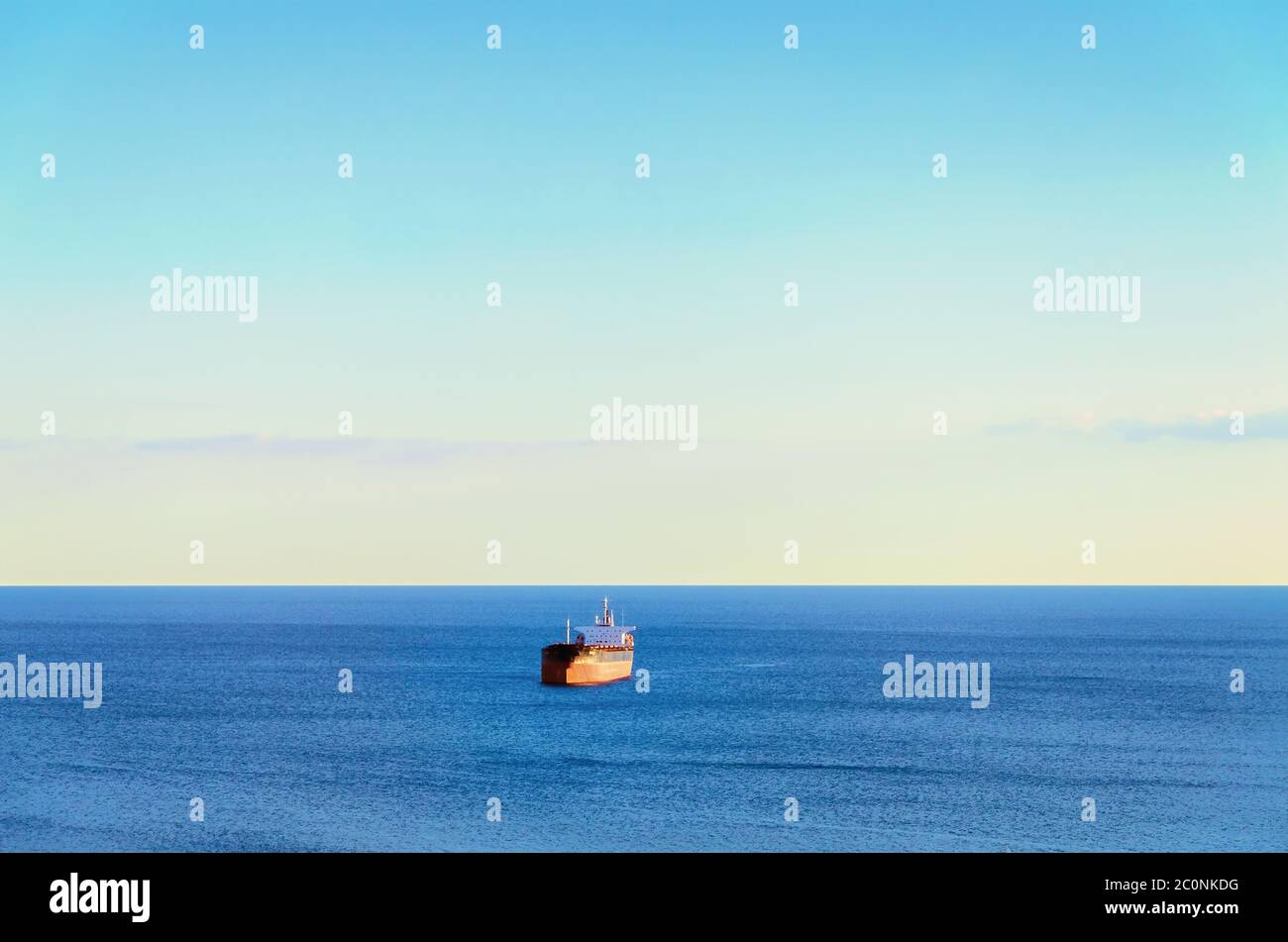 Bulk Carrier Ship Stock Photo - Alamy