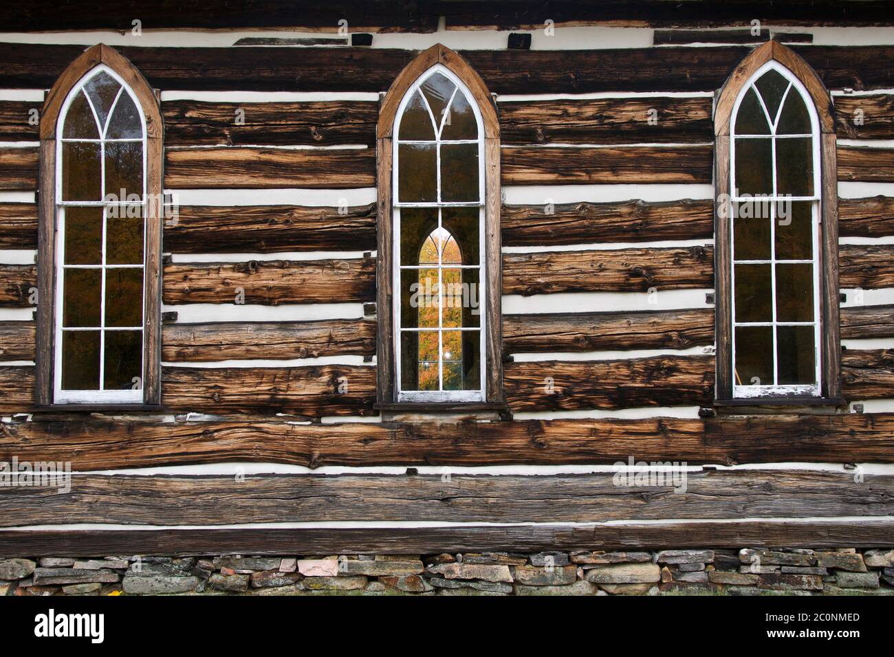 Log cabin church hi-res stock photography and images - Alamy
