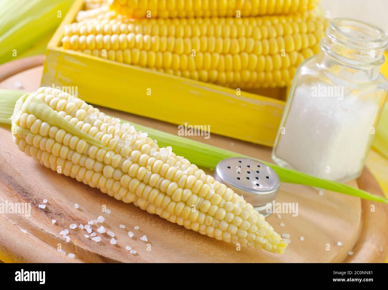 boiled corn with salt Stock Photo - Alamy