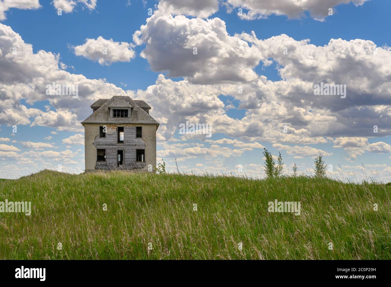 Abandoned farmhouse on the prairie of Saskatchewan near the town of ...