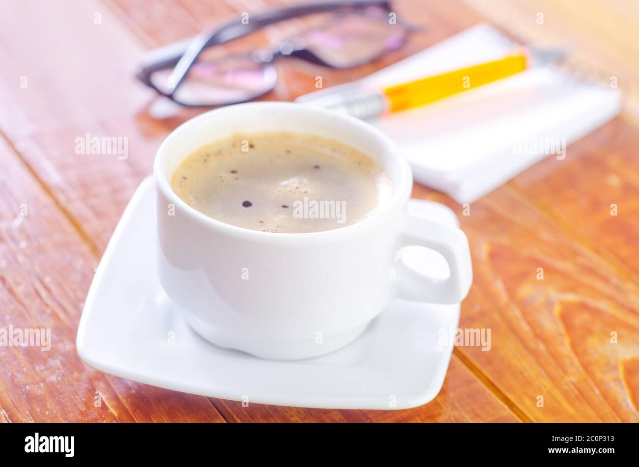 coffee and note Stock Photo - Alamy