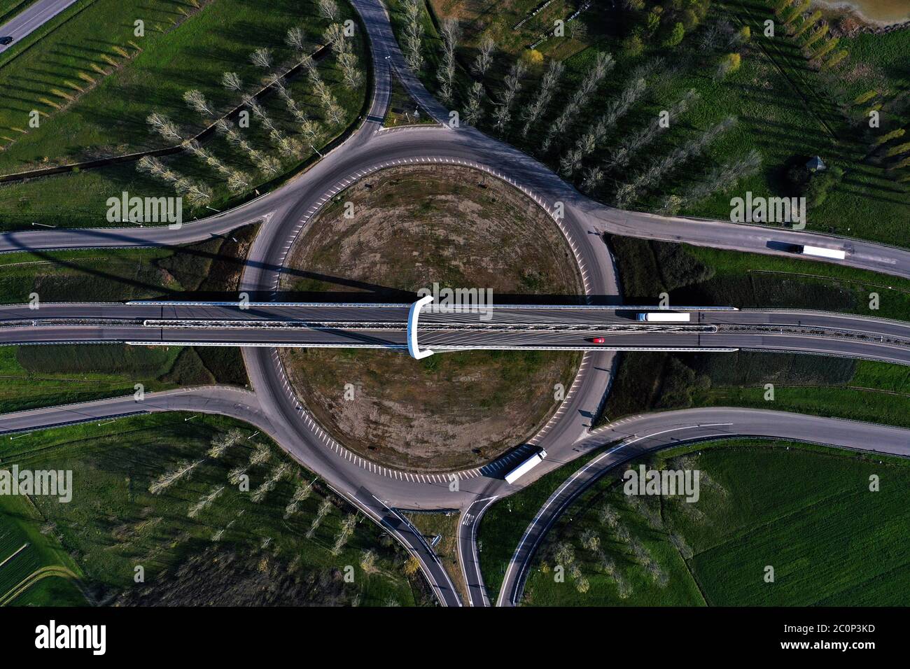 Roundabouts cars hi-res stock photography and images - Alamy