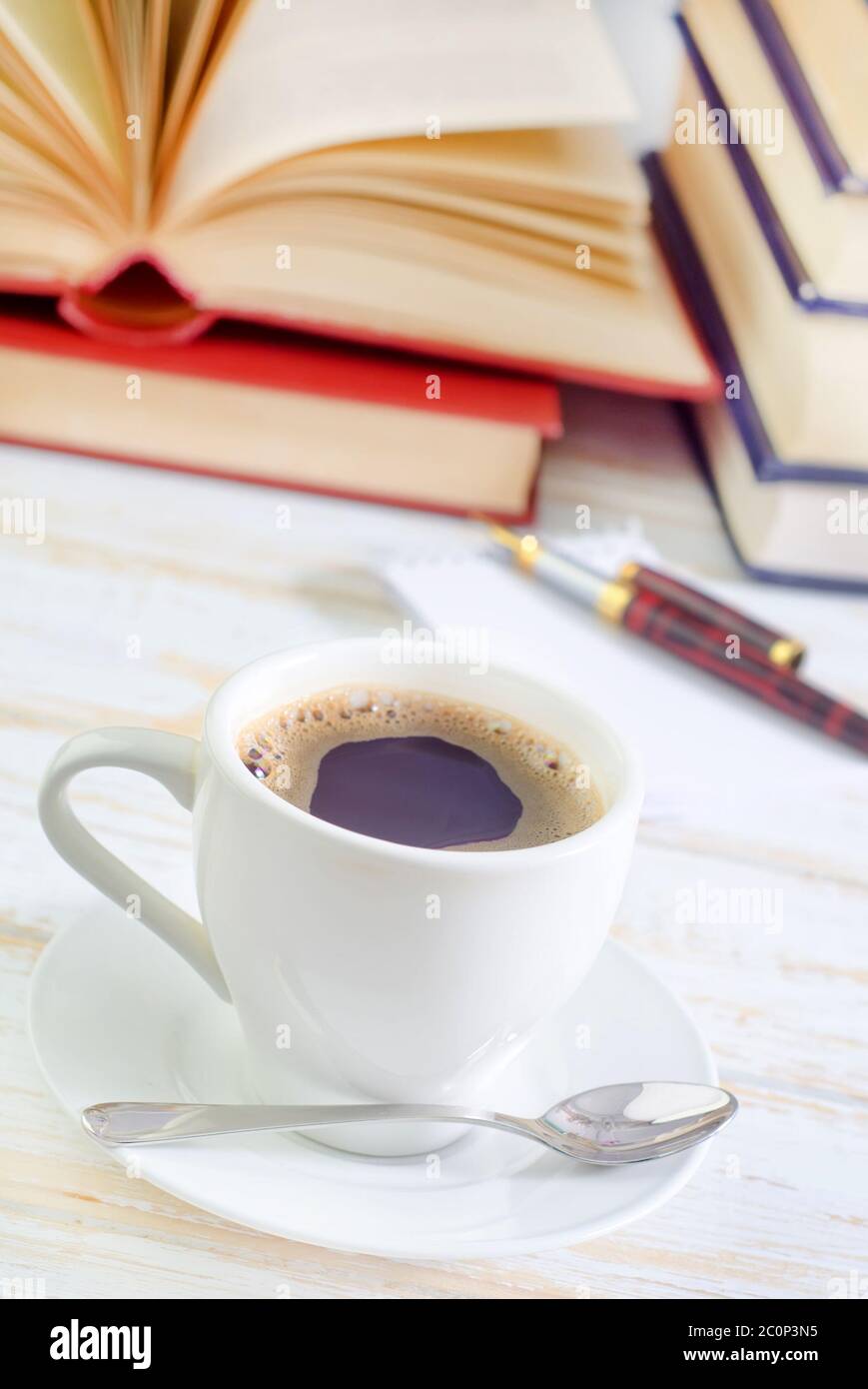 coffee and note Stock Photo - Alamy