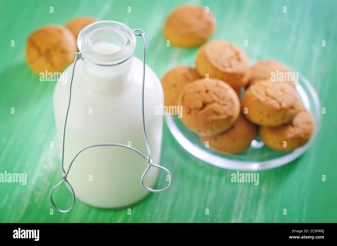 milk with cookies Stock Photo - Alamy