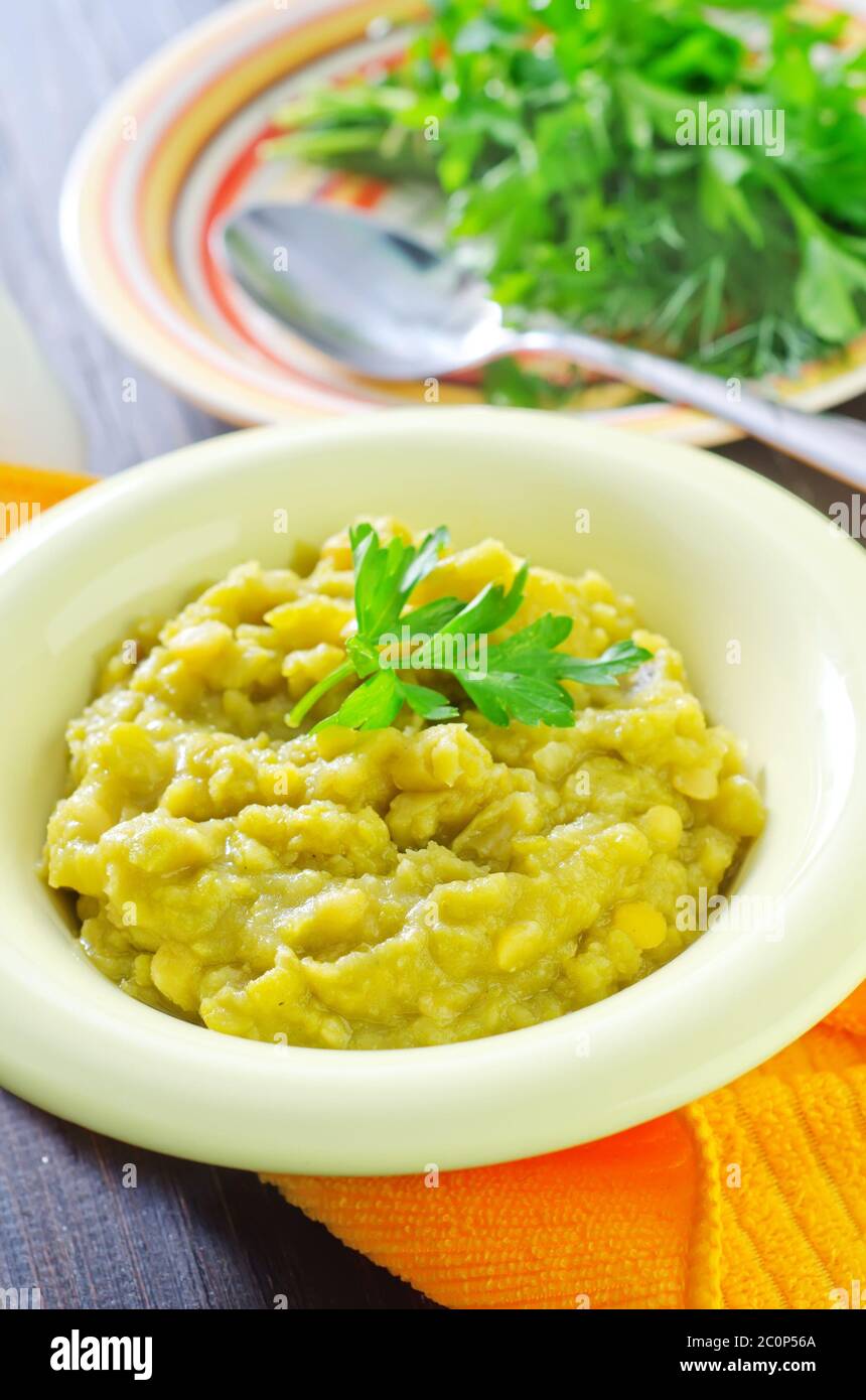 mashed mung beans Stock Photo - Alamy