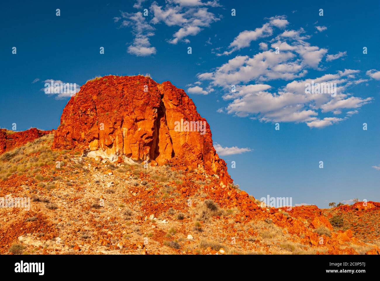 Pilbara desert aboriginal hi-res stock photography and images - Alamy