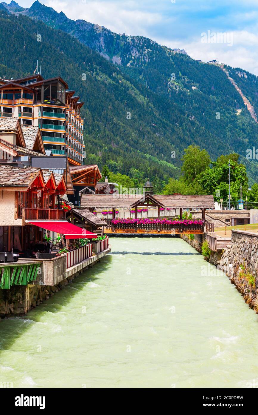 Vintage chamonix hi-res stock photography and images - Alamy