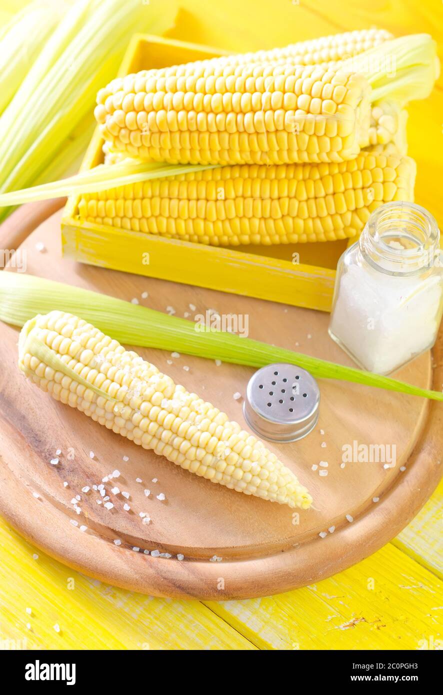 Corn with salt Stock Photo - Alamy