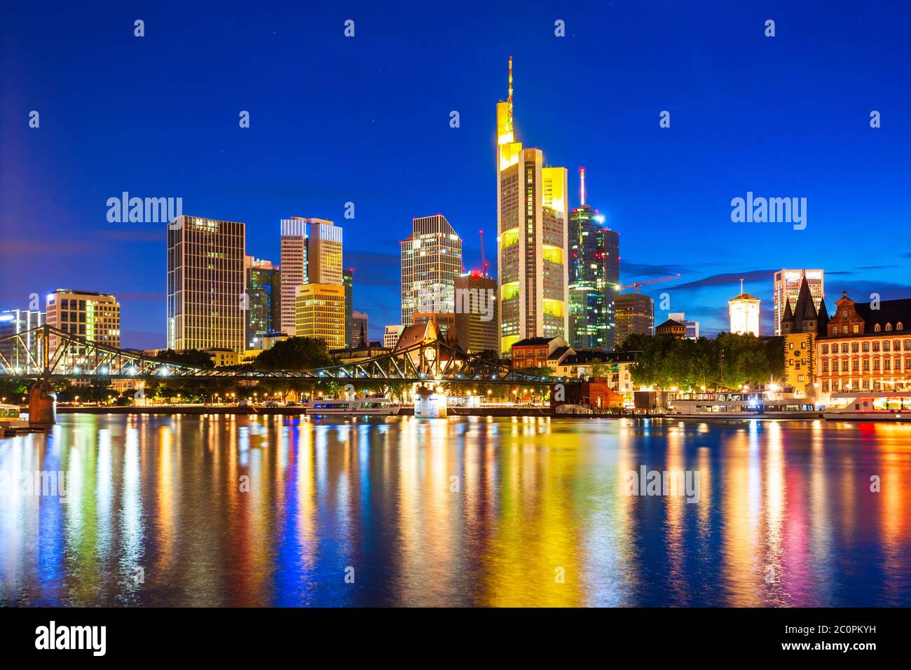Main attraction in the city hi-res stock photography and images - Alamy